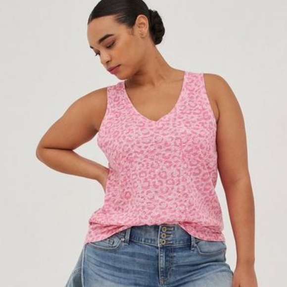 torrid | Tops | Torrid Pocket Heritage Slub Vneck Tank | Poshmark